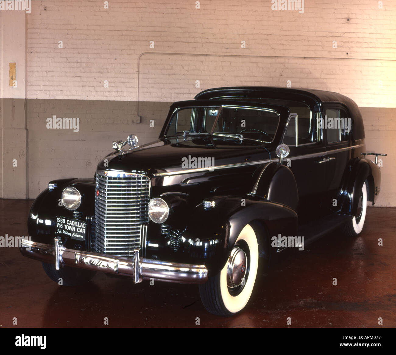 1938 Cadillac V16 town car coachwork by fleetwood Stock Photo - Alamy