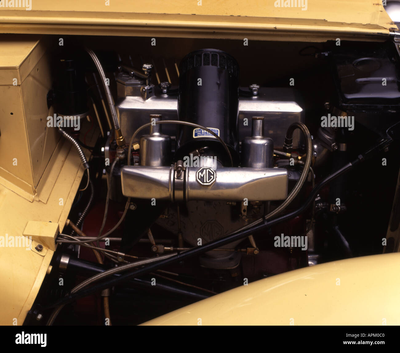 1947 MG TC sports roadster engine Stock Photo - Alamy