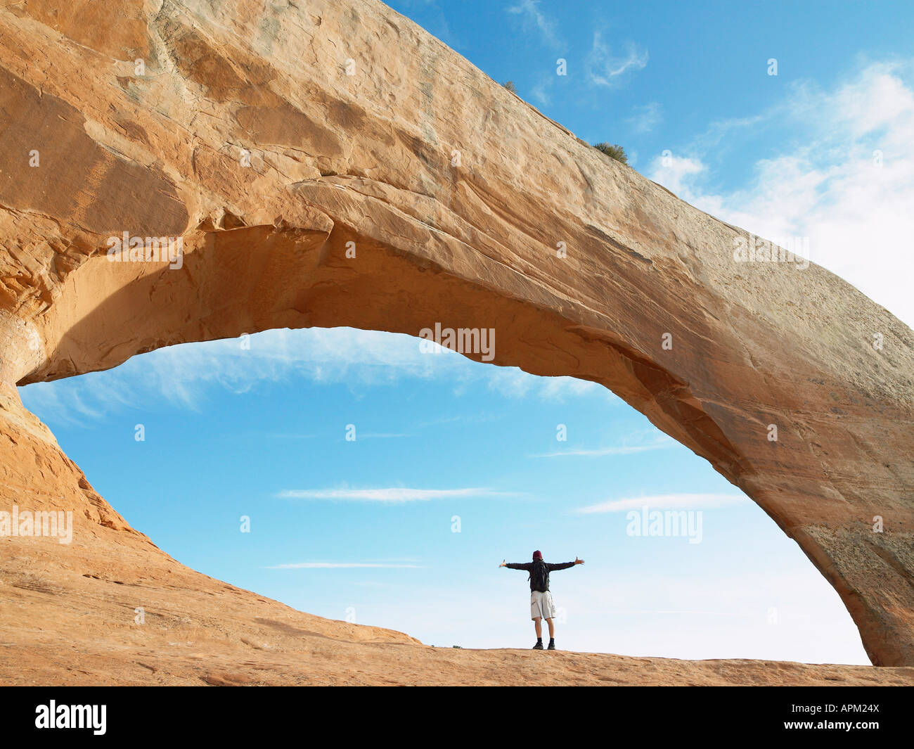 Arched arms hi-res stock photography and images - Alamy