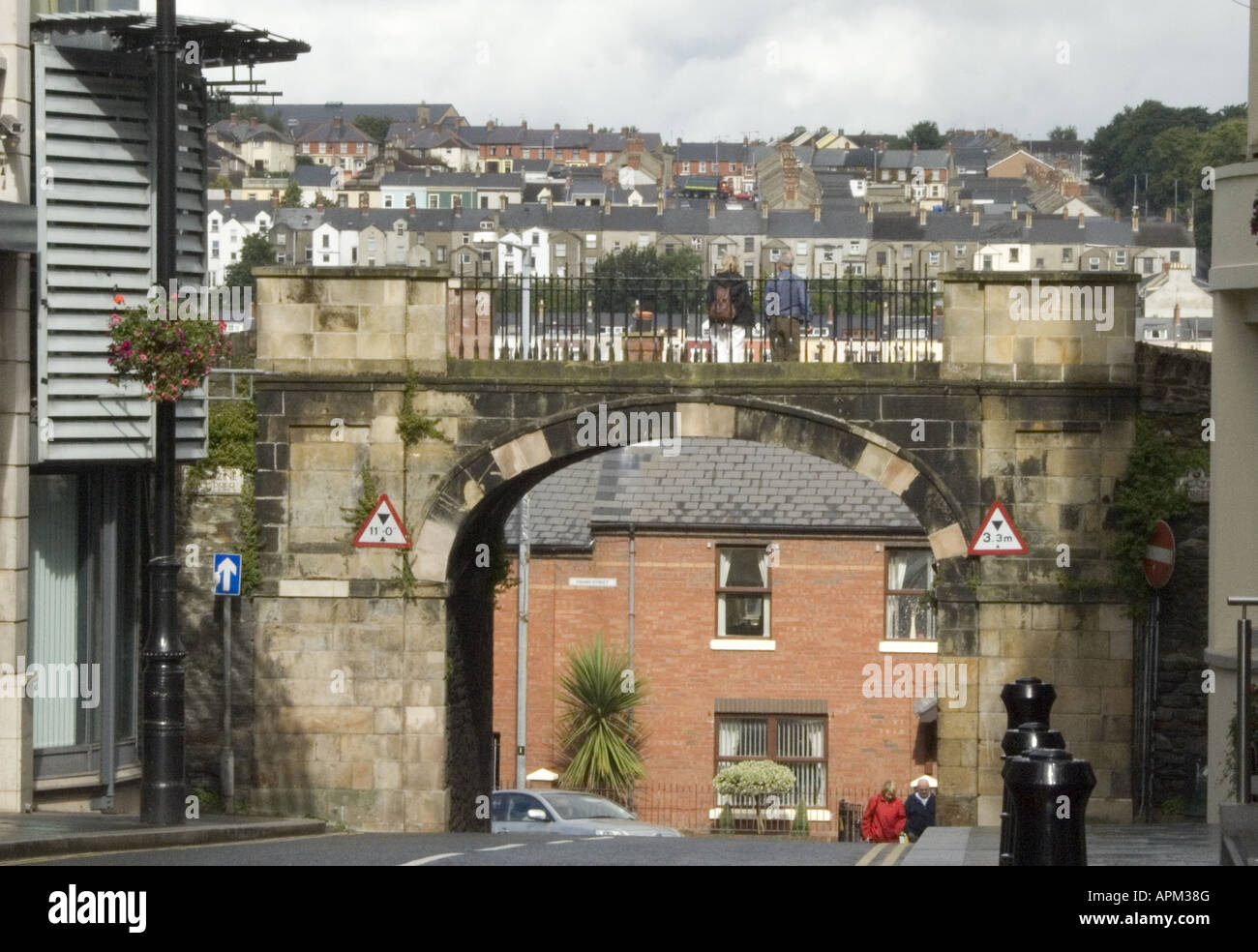 Siege derry ireland 1689 hi-res stock photography and images - Alamy