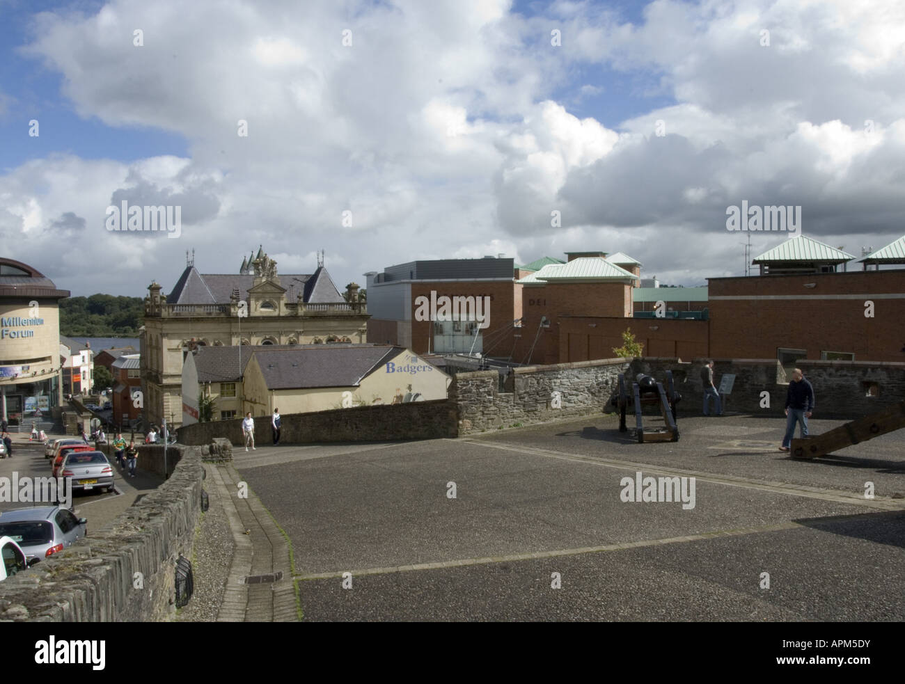 New gate bastion hi-res stock photography and images - Alamy