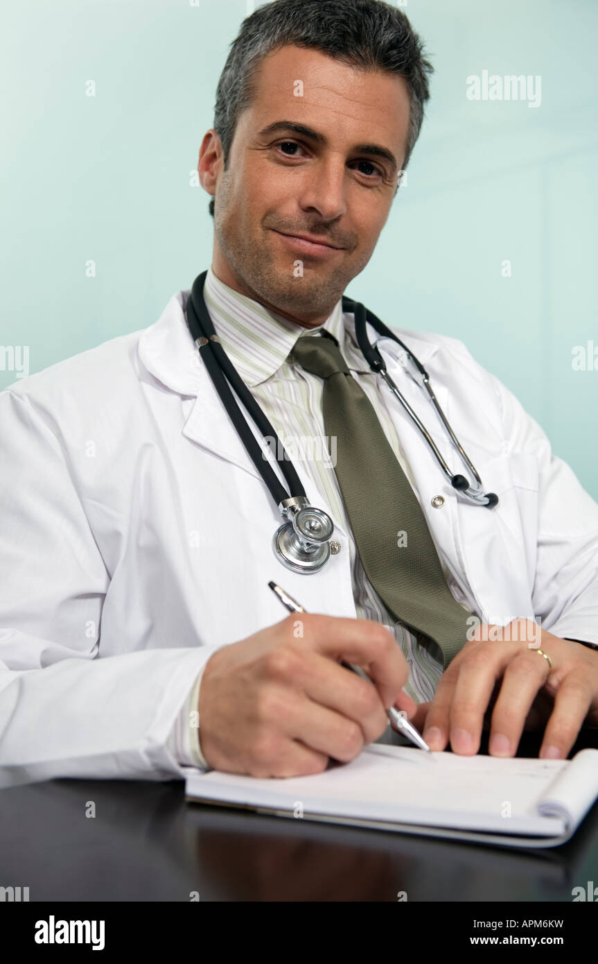 Doctor office prescription hi-res stock photography and images - Alamy