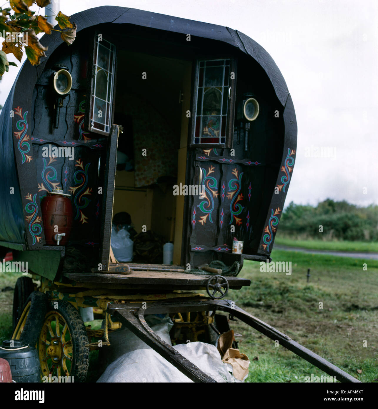 Traveller caravan hi-res stock photography and images - Alamy
