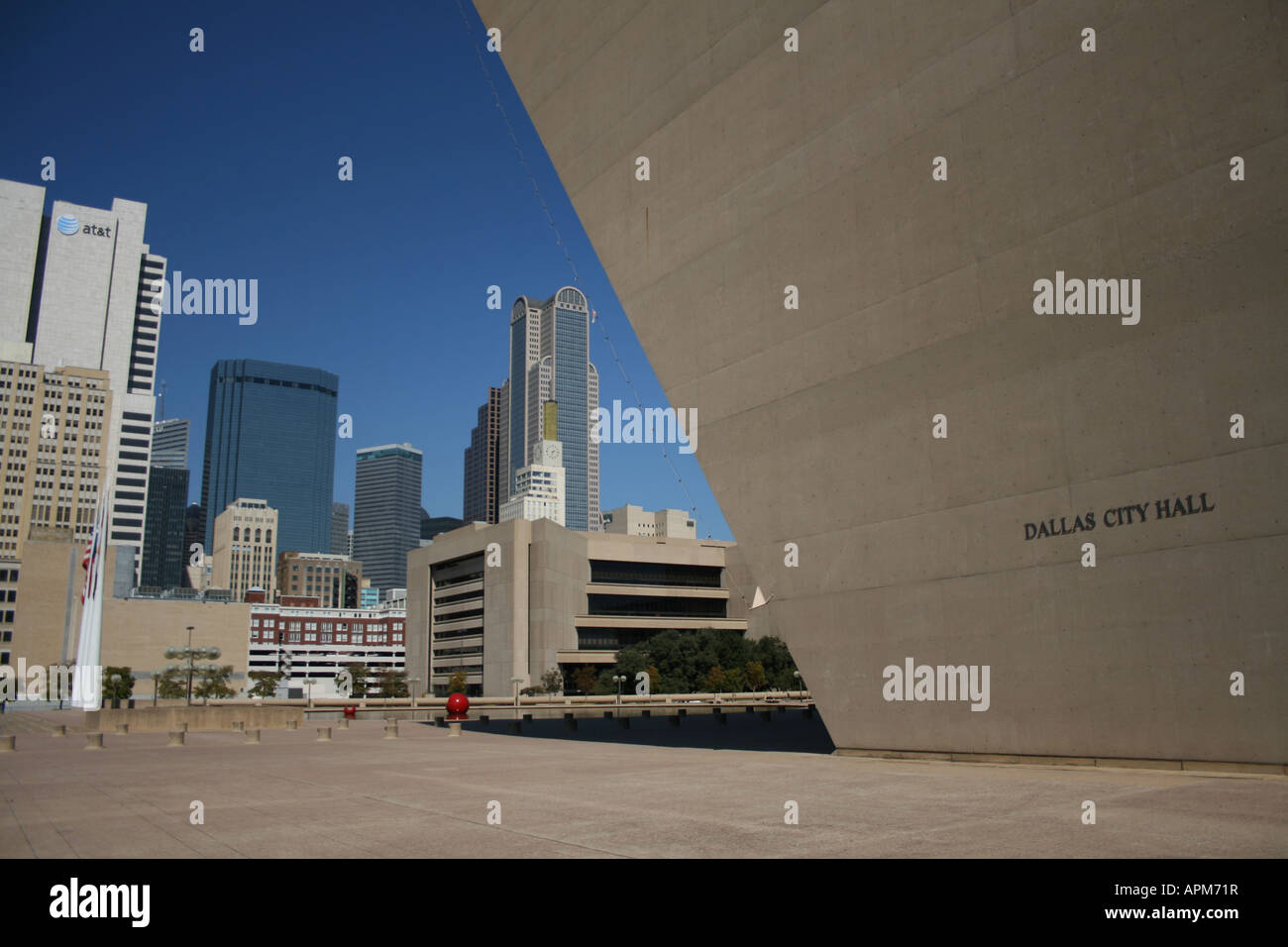 Dallas City Hall and Dallas skyline Texas October 2007 Stock Photo - Alamy