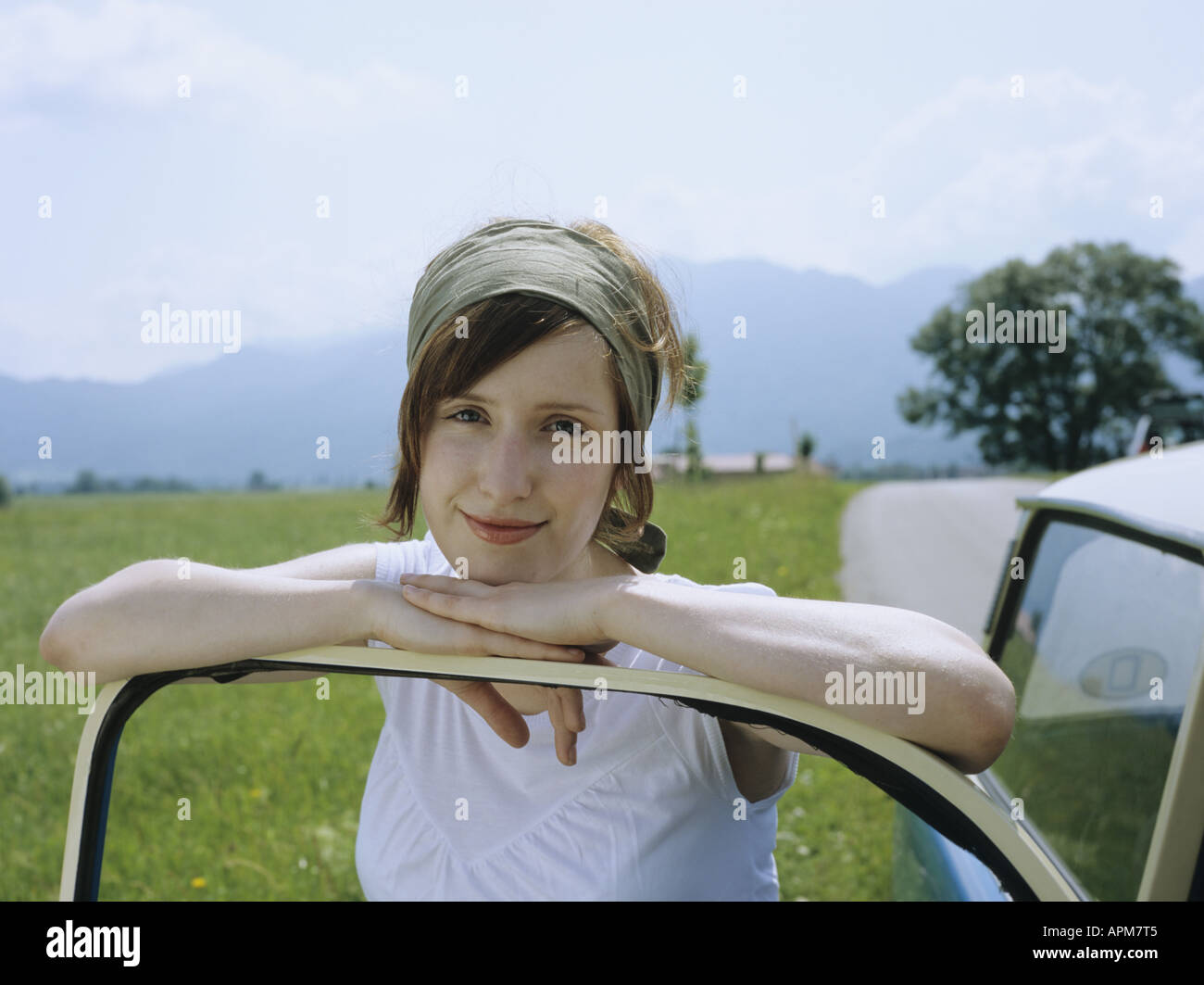 Lean 20 30 years hi-res stock photography and images - Alamy