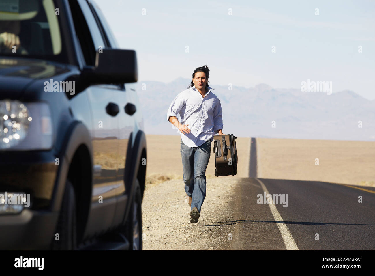 Men running towards men hi-res stock photography and images - Alamy
