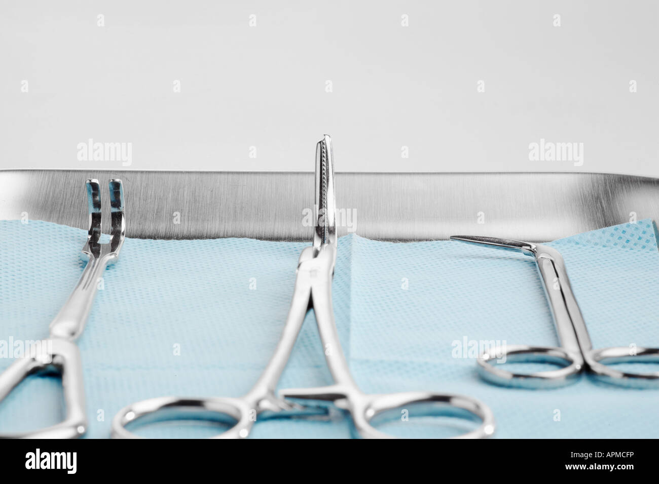 Medical scissors on tray (close-up Stock Photo - Alamy