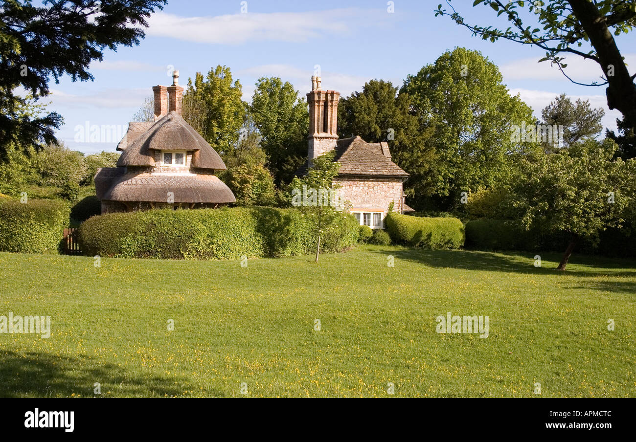 Olde worlde hamlet hi-res stock photography and images - Alamy