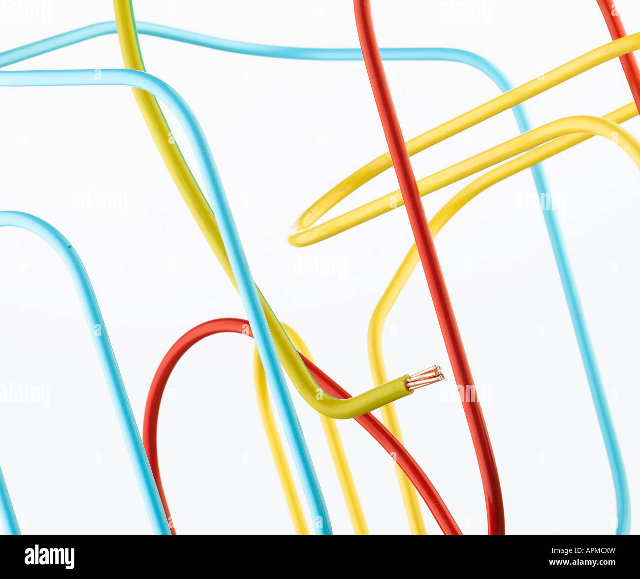Technology wires hi-res stock photography and images - Alamy