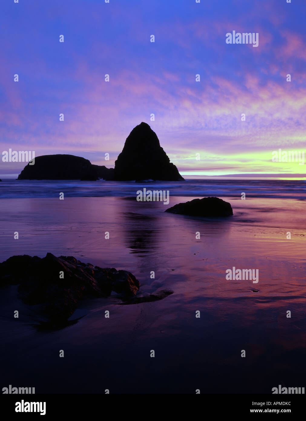 Sunset silhouettes the offshore rock formation known as Whaleshead on ...
