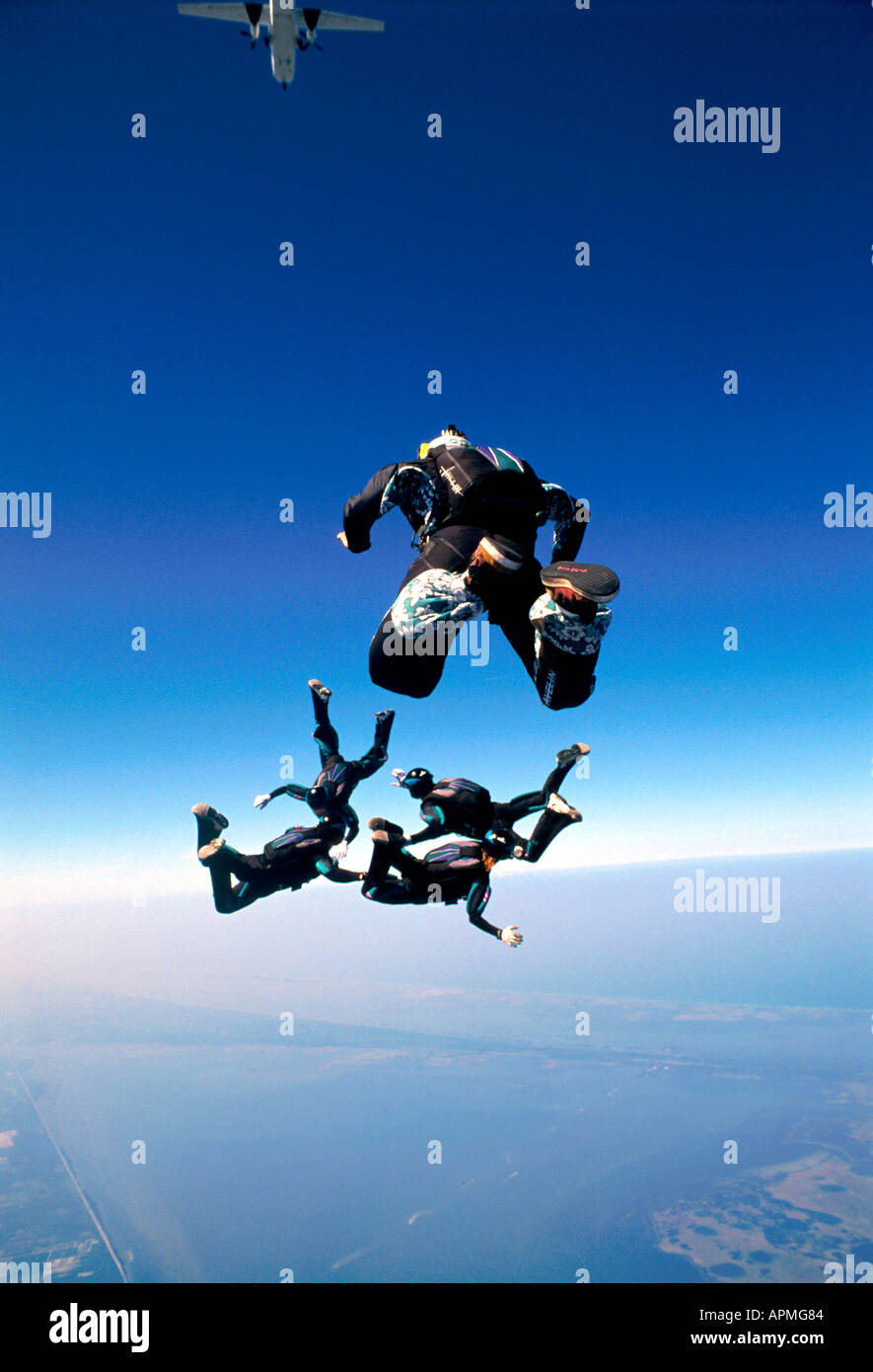 Skydiving formation hi-res stock photography and images - Alamy