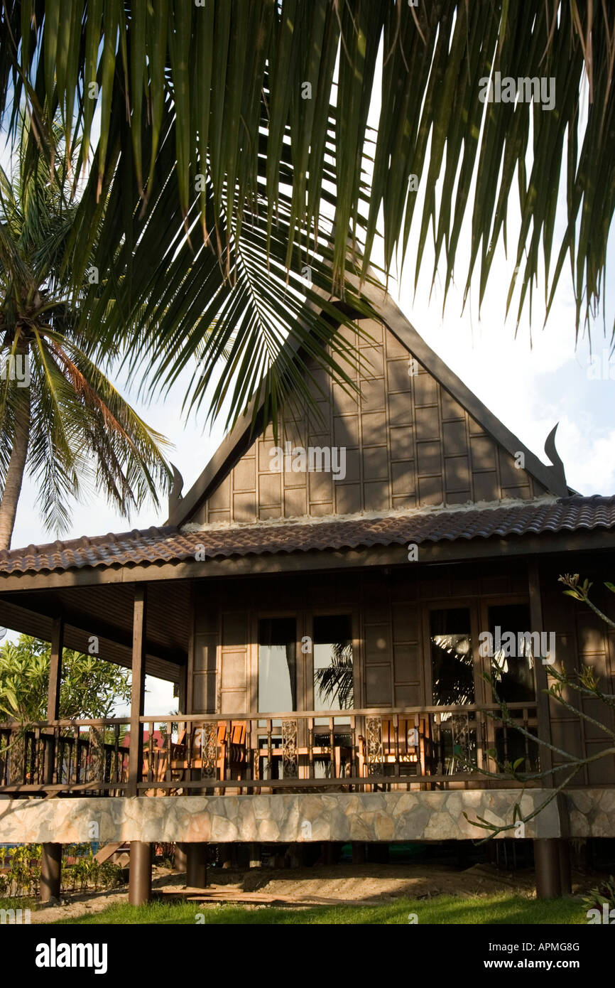 High pitch roof Thai style rooms on Hat Rin Nok Sunrise Beach Ko Pha ...