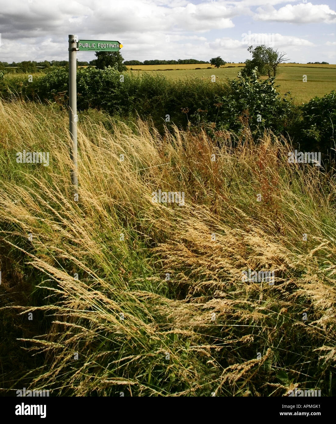 Yielden castle hi-res stock photography and images - Alamy