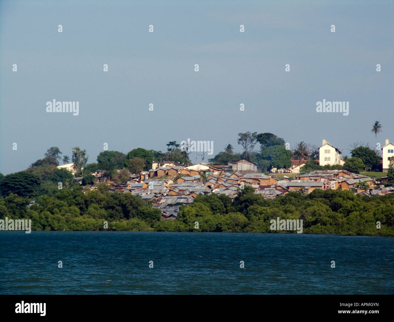 Mombasa kenya slum hi-res stock photography and images - Alamy