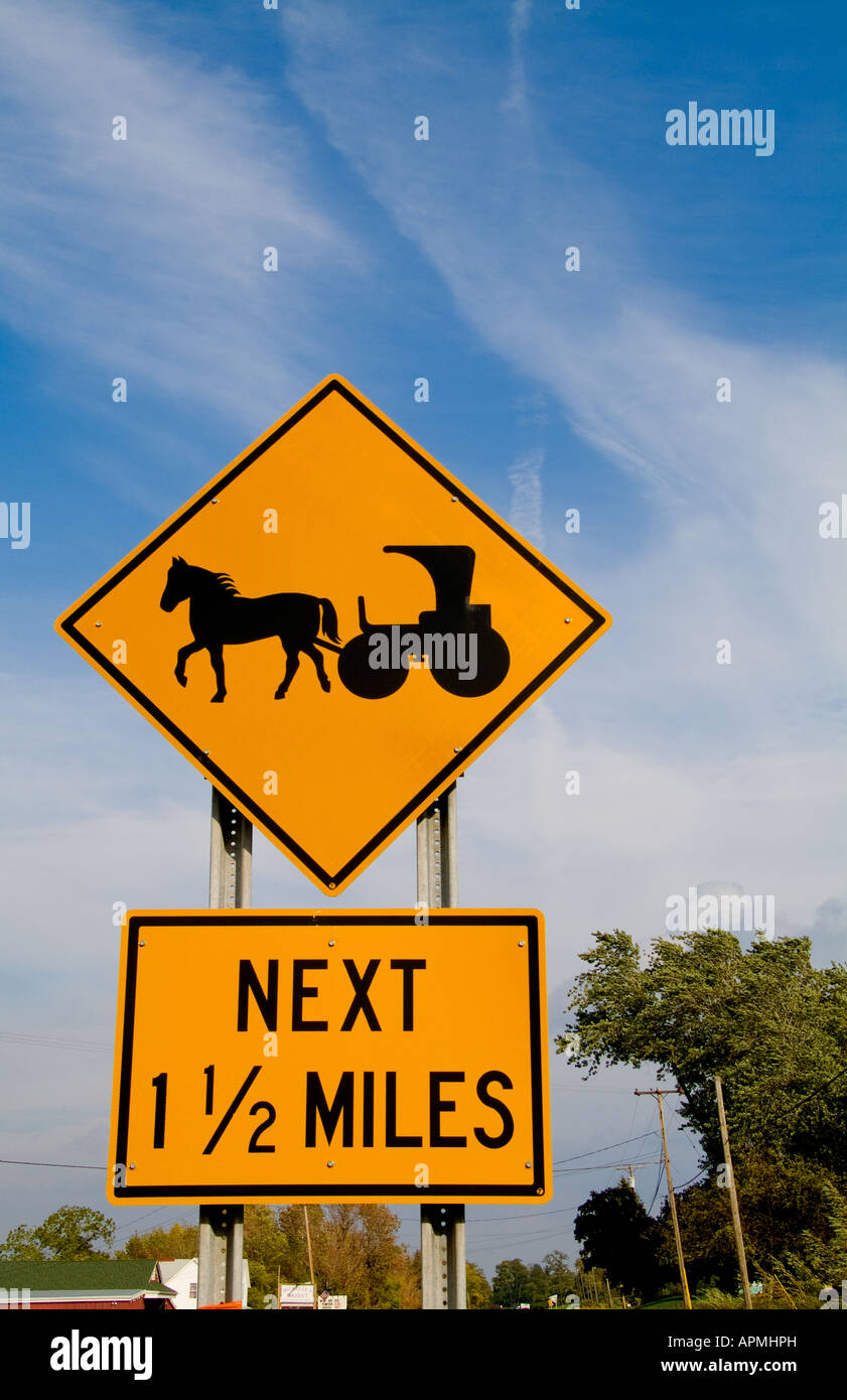 Amish buggy sign hi-res stock photography and images - Alamy
