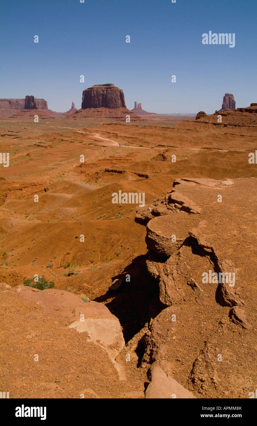 Monument Valley Utah with mittens and beauty of the desert in the USA ...