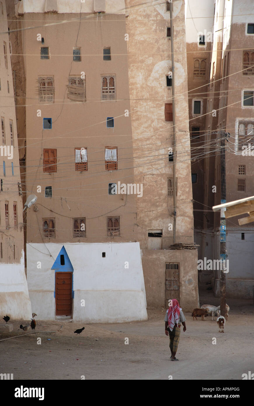 Shibam hadramout hi-res stock photography and images - Alamy