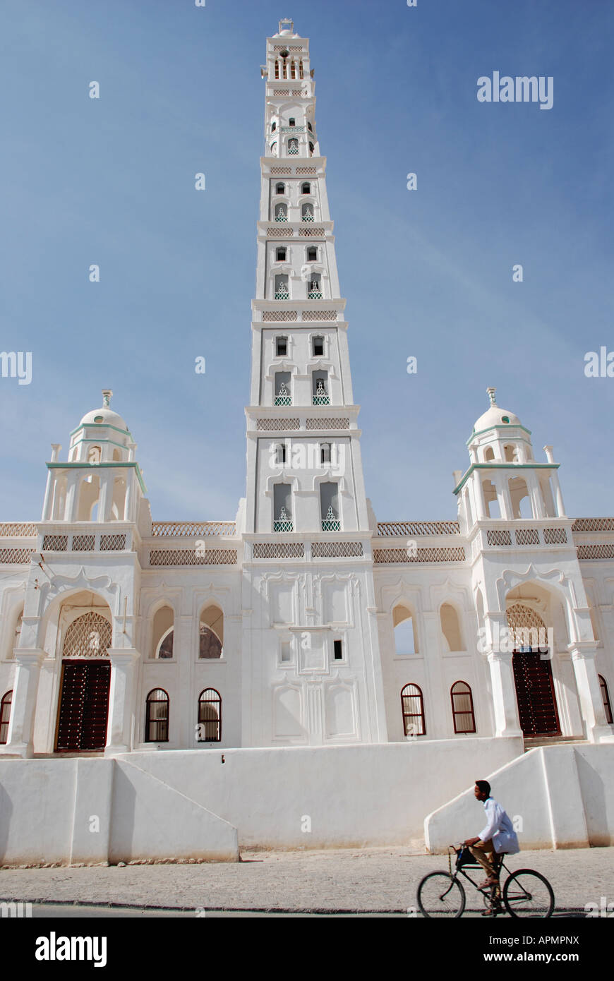 Mosque in Shibam Hadramout, Yemen Stock Photo - Alamy