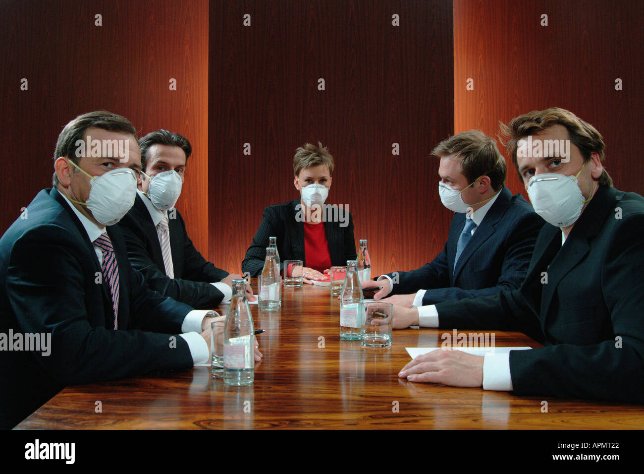 Business meeting wood table water hi-res stock photography and images ...