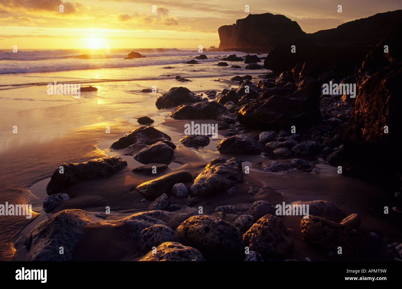 sunrise over the north Sea at Trow Rocks part of the Leas on South ...