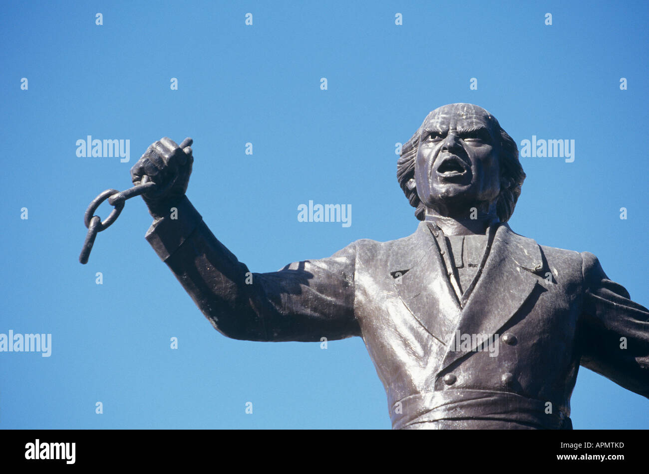 Father hidalgo statue hi-res stock photography and images - Alamy