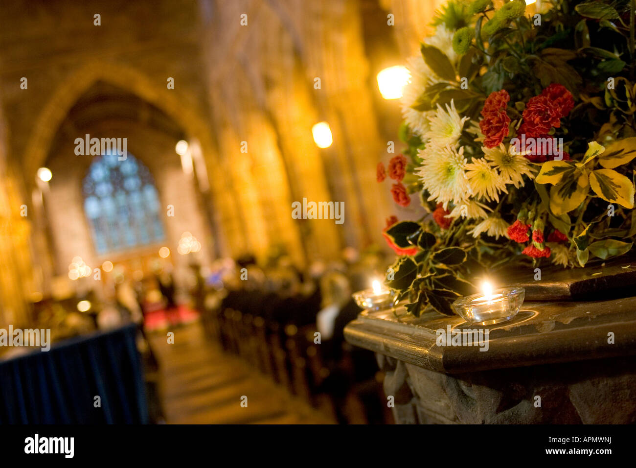 Wedding church bride vicar hi-res stock photography and images - Alamy