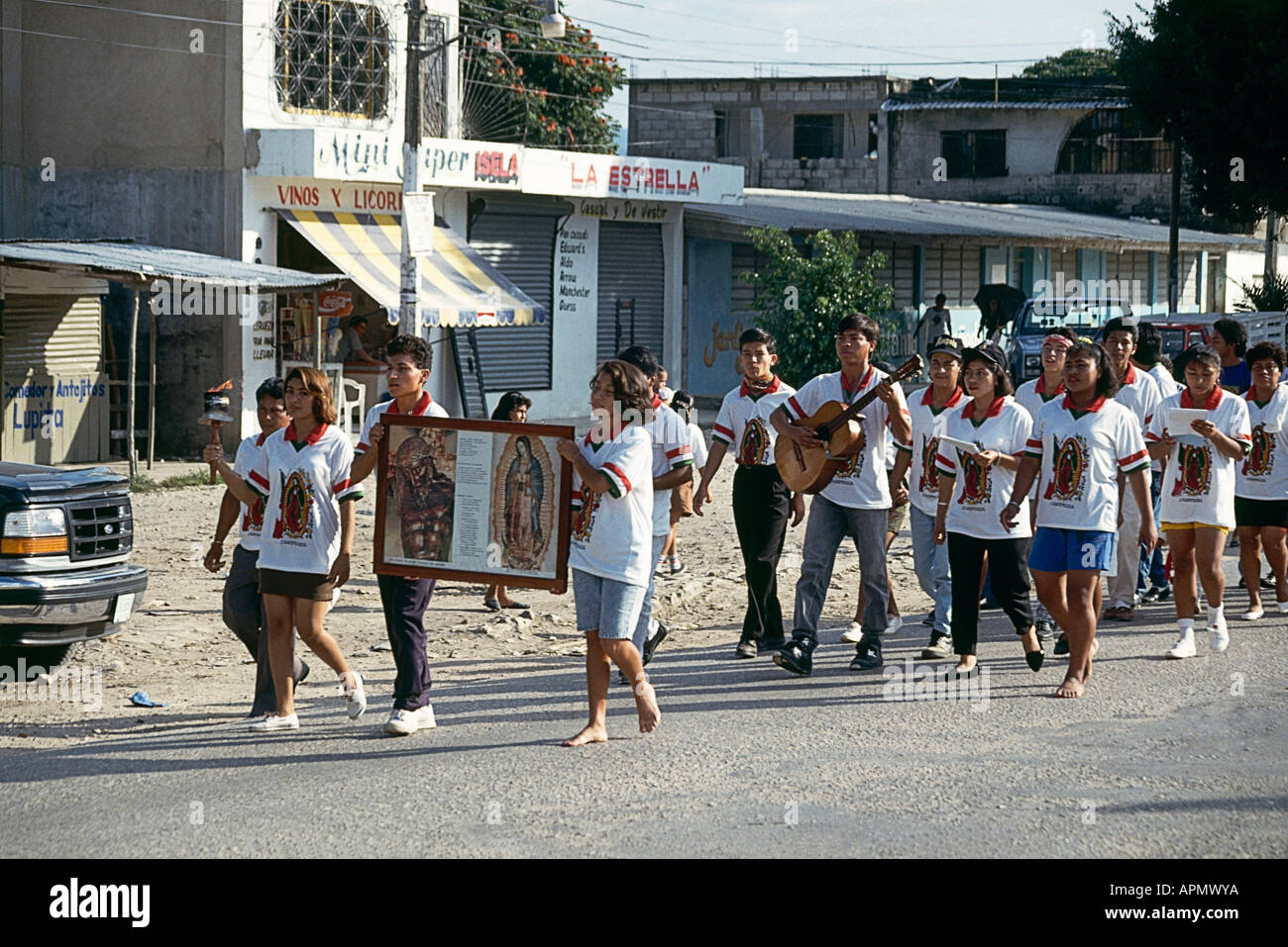 Musical instruments parked hi-res stock photography and images - Alamy