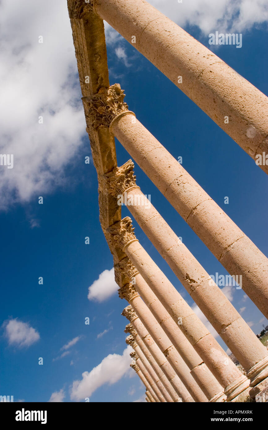 Corinthian Columns, Jerash, Jordan Stock Photo - Alamy