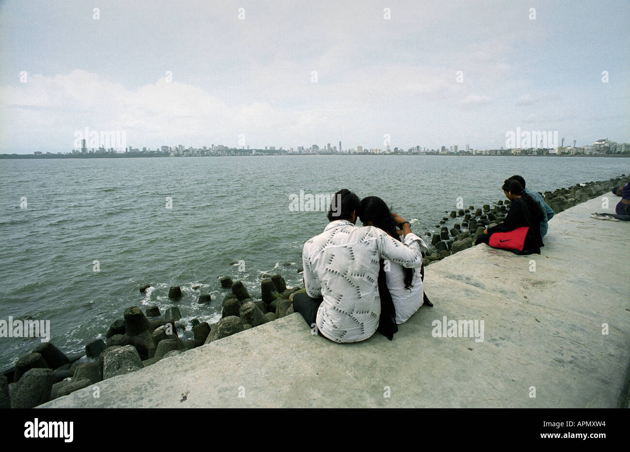 INDIA MUMBAI BOMBAY LOOKING WEST ACROSS BACK BAY FROM MARINE DRIVE 2006 ...