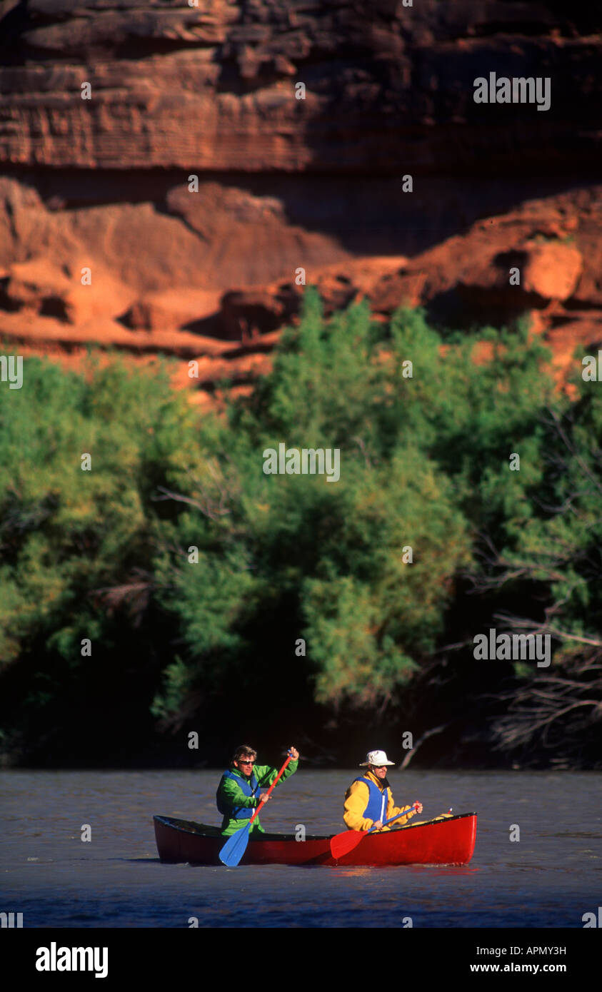 Two men canoeing on the Colorado River near Moab Stock Photo - Alamy