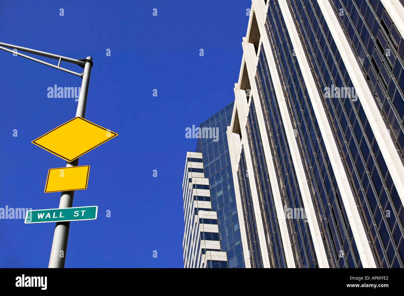 Road signs and buildings on Wall Street Stock Photo - Alamy