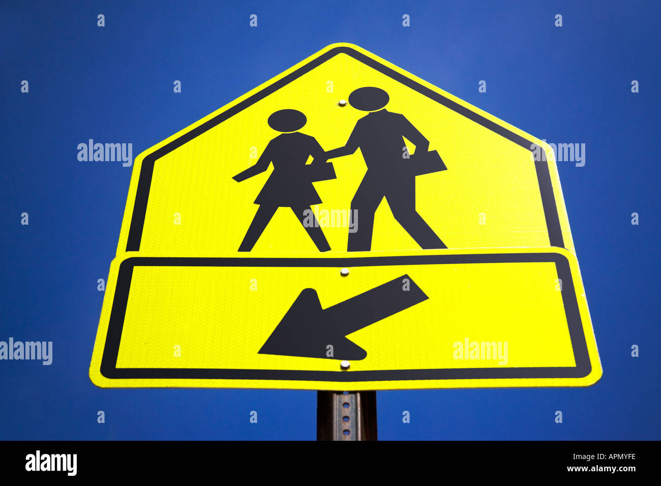 School crossing sign Stock Photo - Alamy