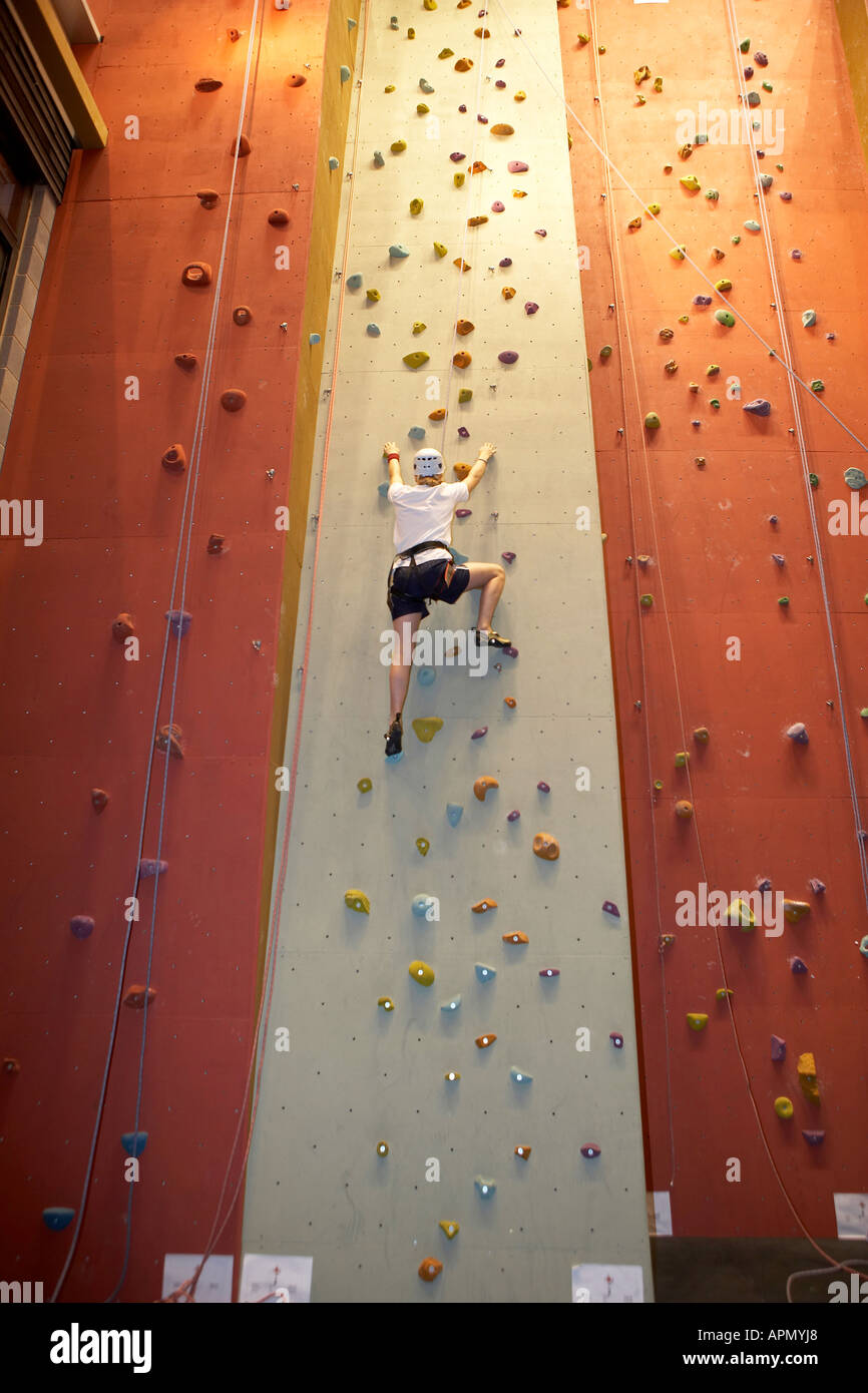 Rock climbing inside uk hi-res stock photography and images - Alamy