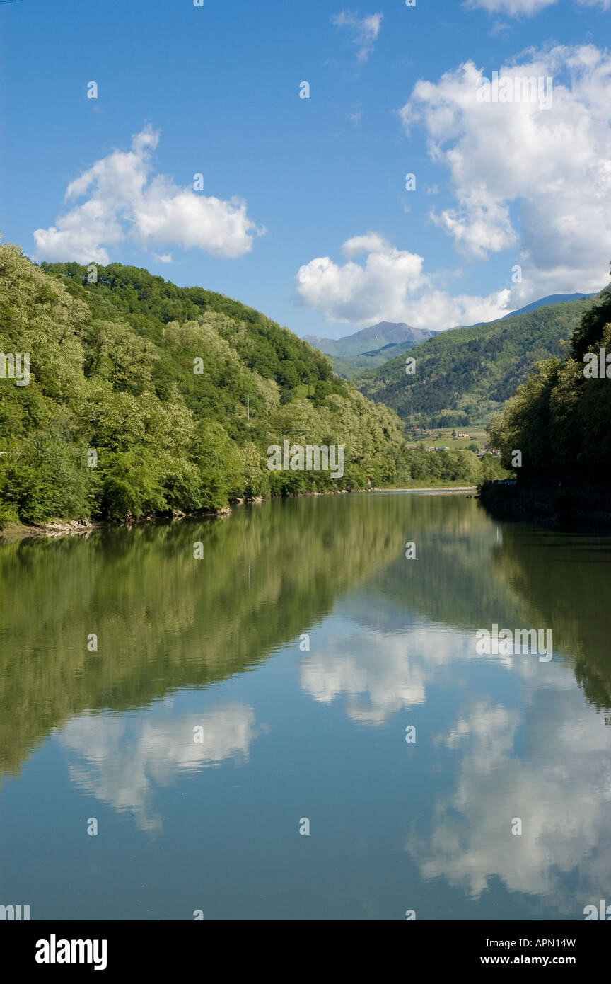 Tuscan river serchio hi-res stock photography and images - Alamy