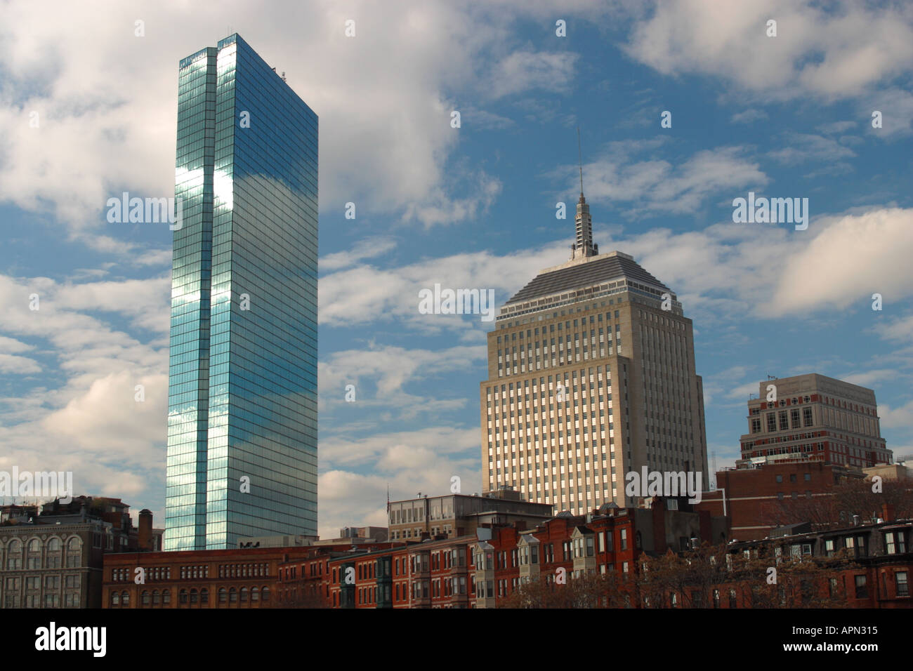 Brownstone architecture back bay hi-res stock photography and images ...