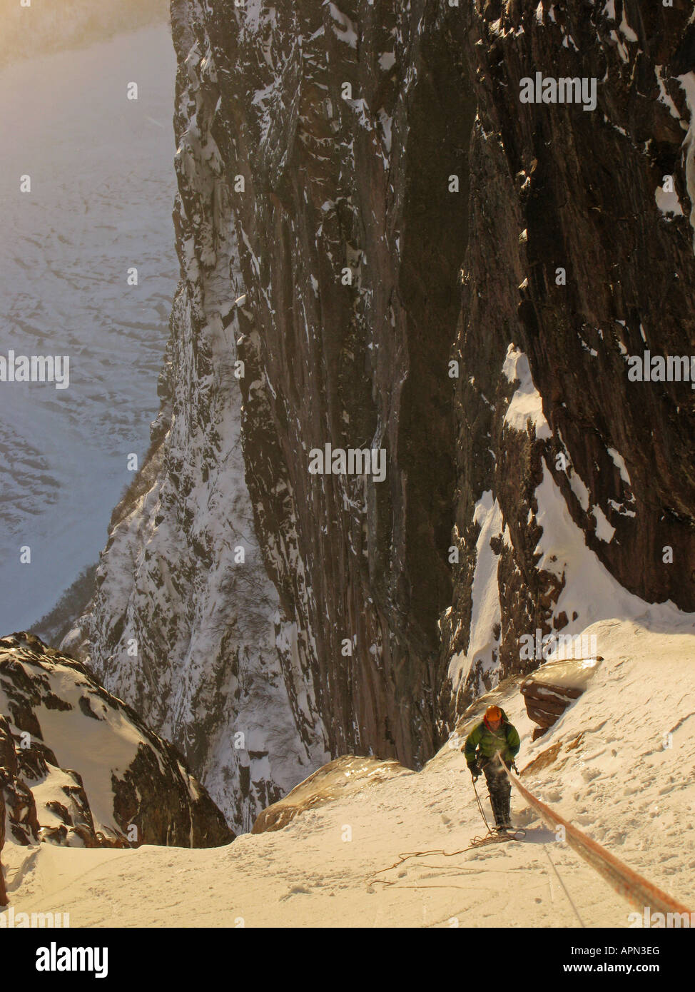 1000 Foot Cliff High Resolution Stock Photography and Images - Alamy