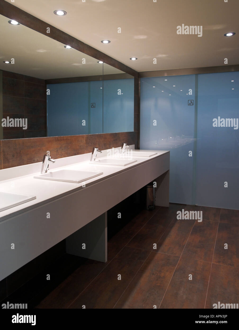 Office bathroom hi-res stock photography and images - Alamy