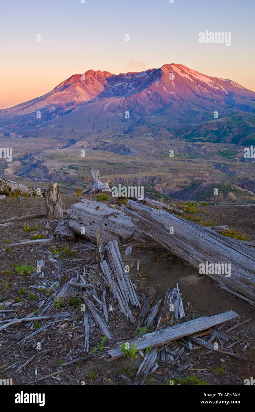 Mount saint helens volcanoes volcanic hi-res stock photography and ...