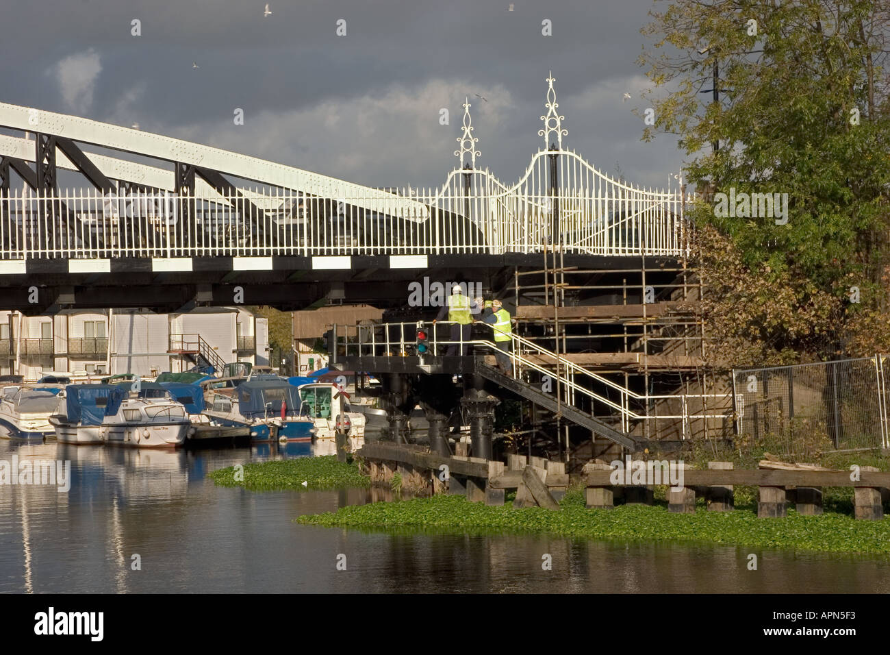 Hayhurst swing bridge hi-res stock photography and images - Alamy
