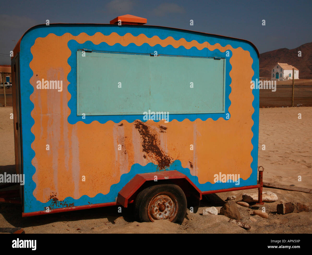 Old burger van hi-res stock photography and images - Alamy