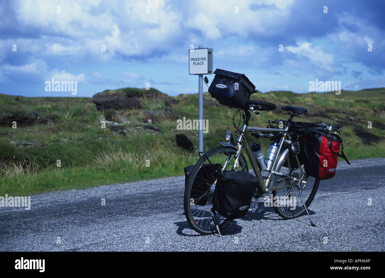 Passing road hi-res stock photography and images - Alamy