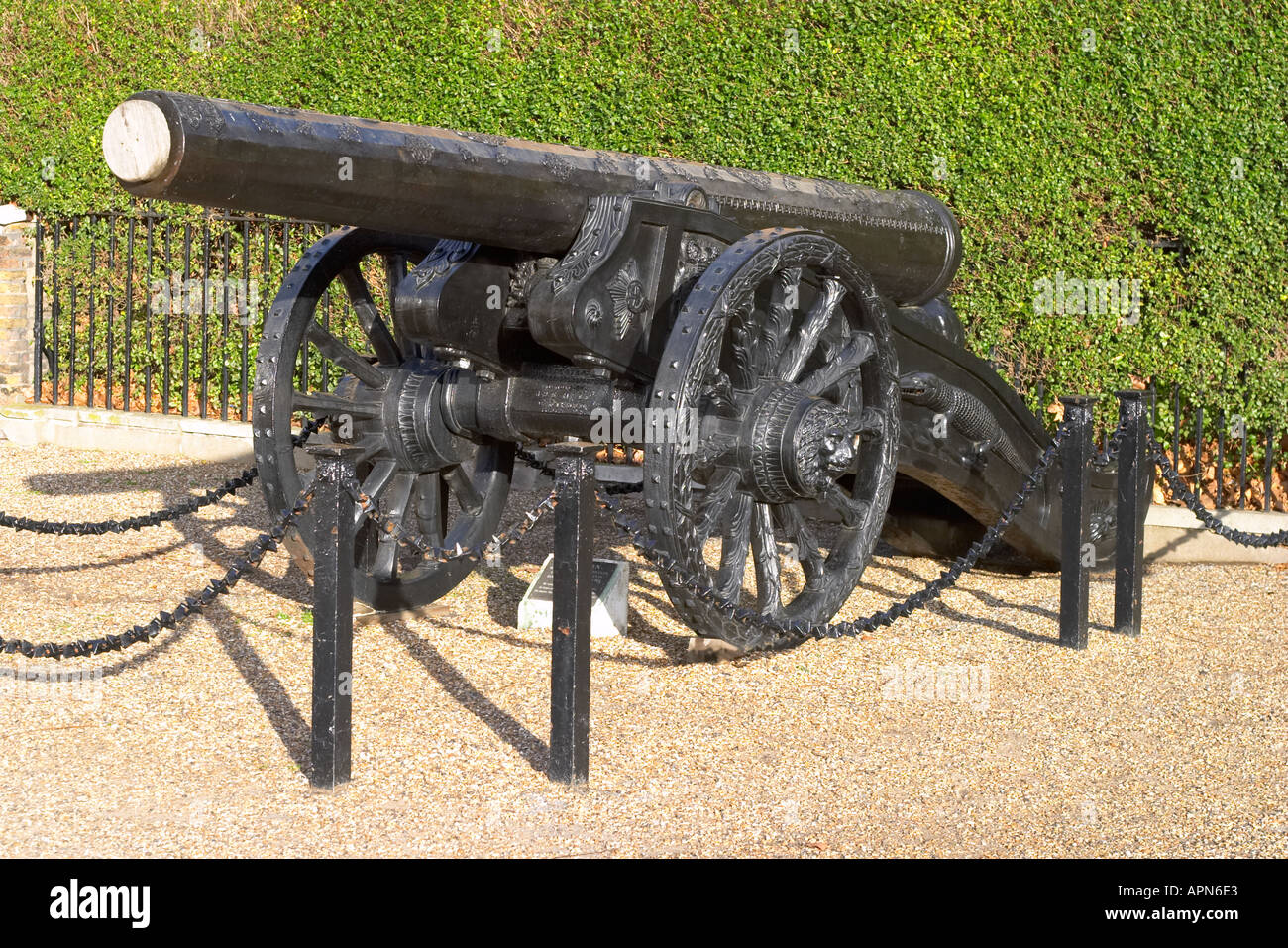 Turkish historical weapons hi-res stock photography and images - Alamy