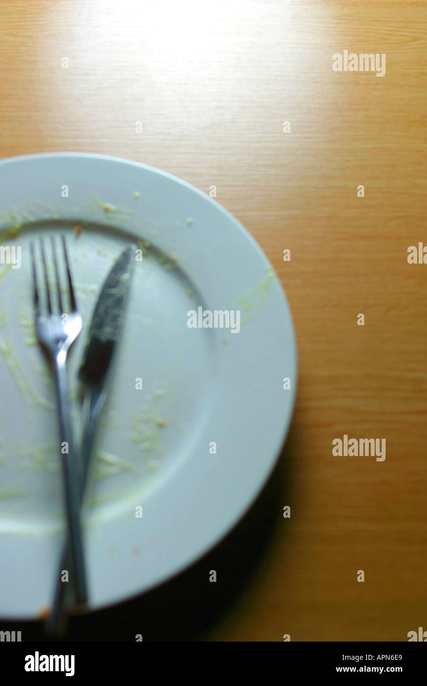 Dirty dinner plate hi-res stock photography and images - Alamy