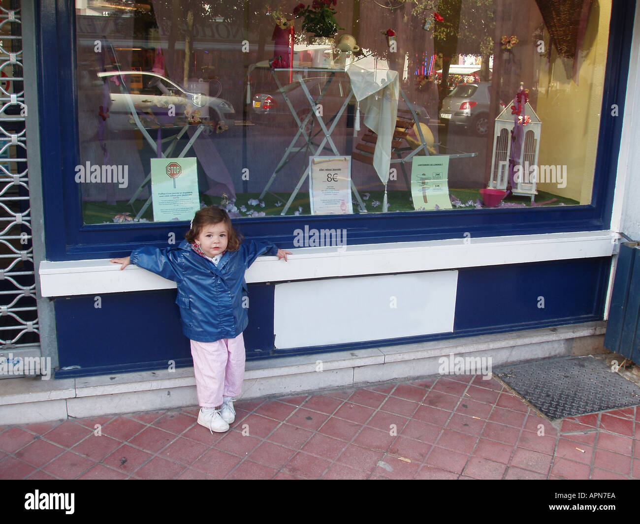Waiting for a bus Stock Photo - Alamy
