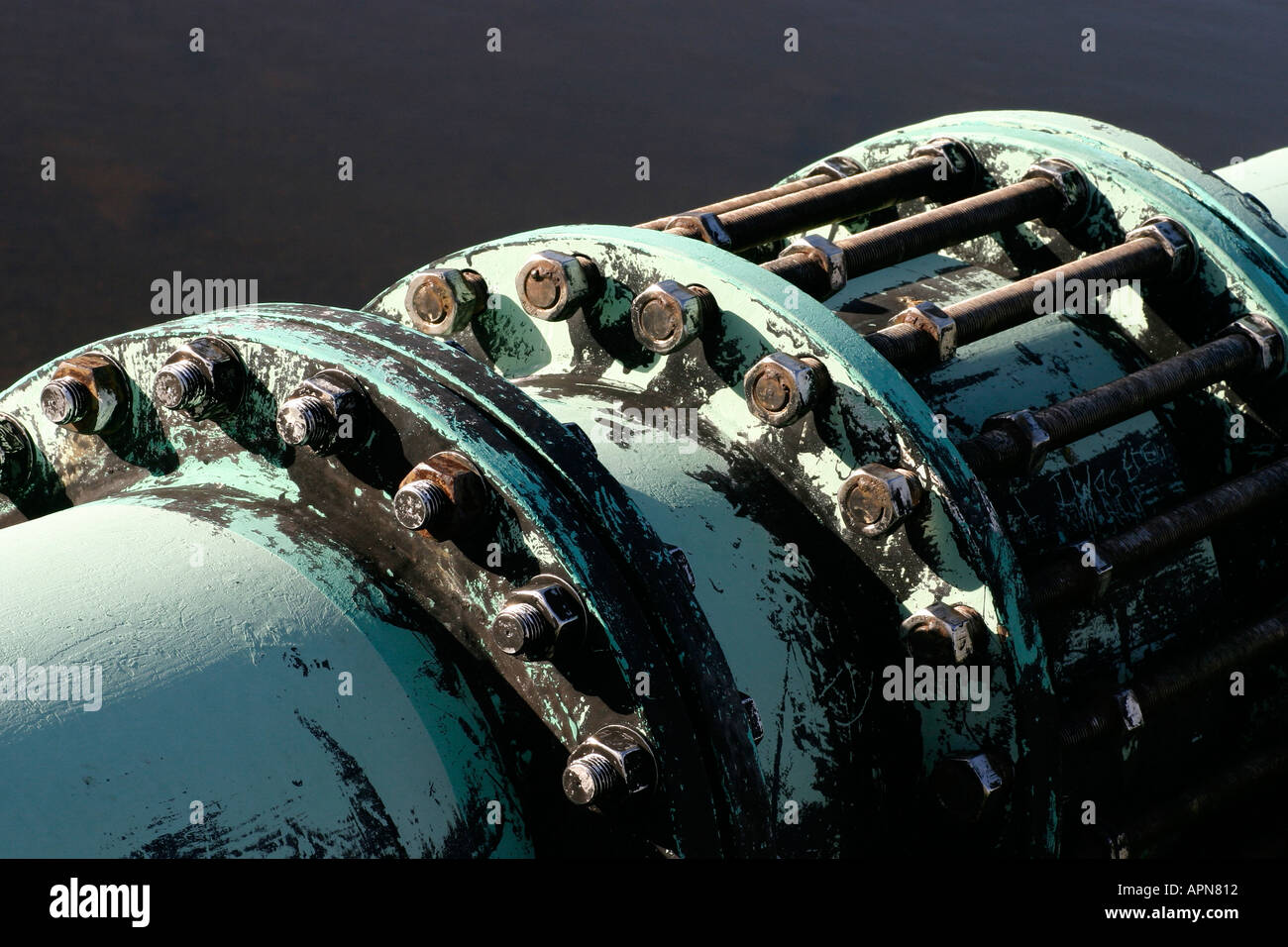 Industrial pipe clamp oil hi-res stock photography and images - Alamy