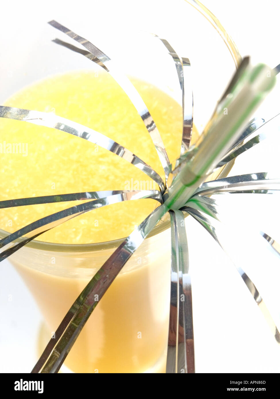 Alcohol cocktail drink icon hi-res stock photography and images - Alamy