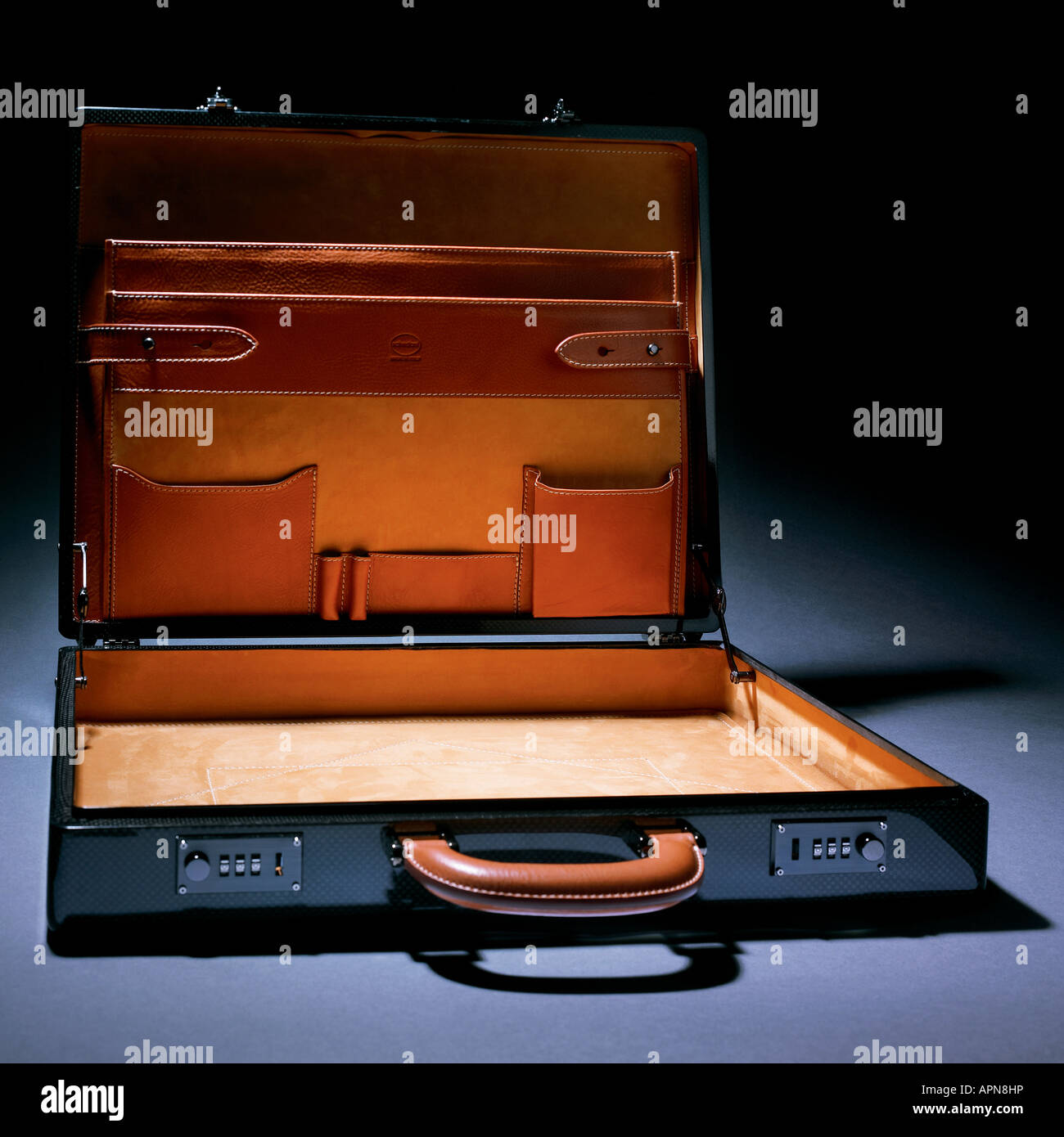 Secret agent hi-res stock photography and images - Alamy