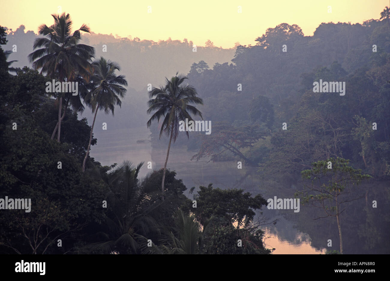 Mahaweli river hi-res stock photography and images - Alamy