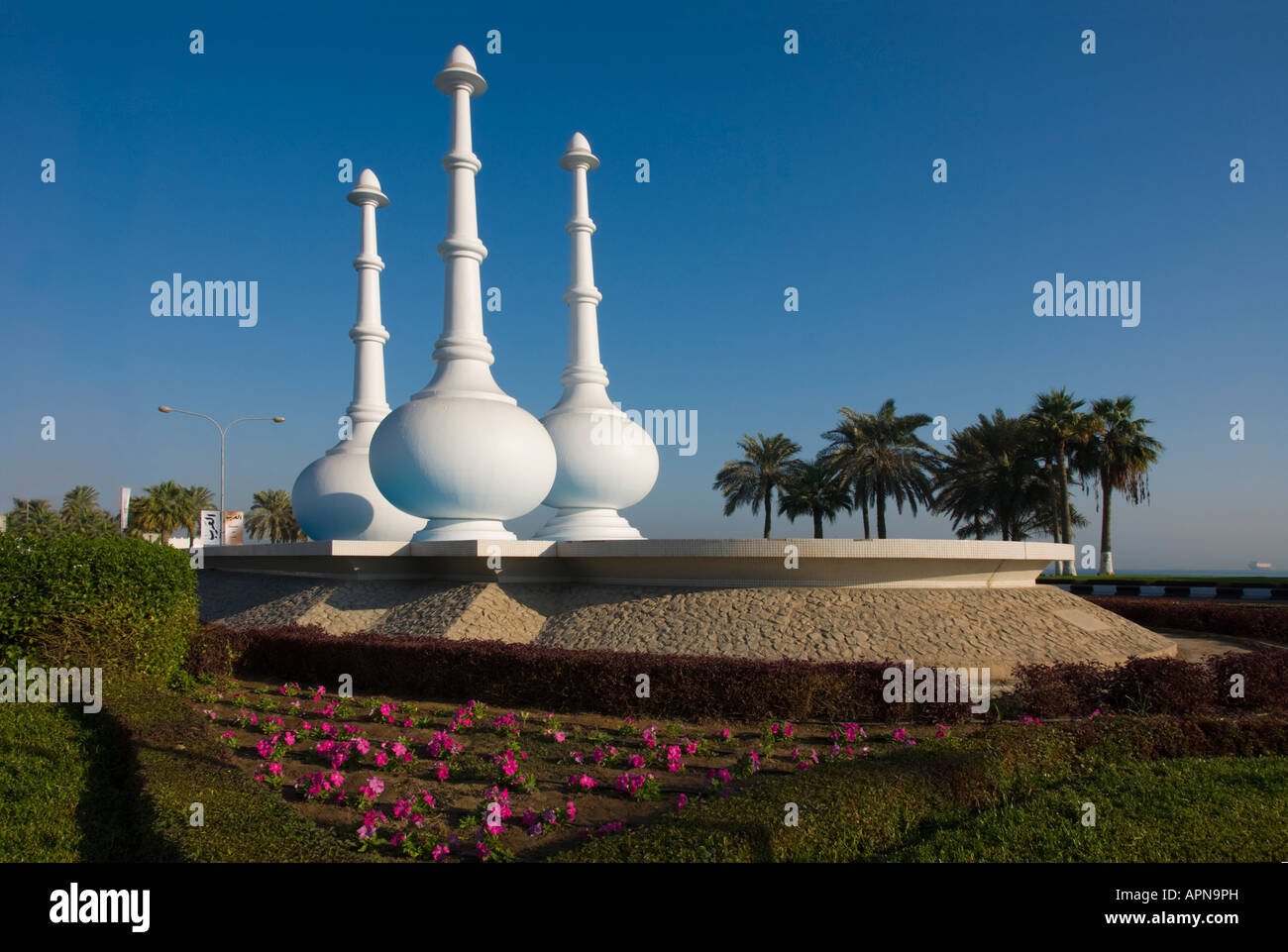 Perfume bottle monument hi-res stock photography and images - Alamy