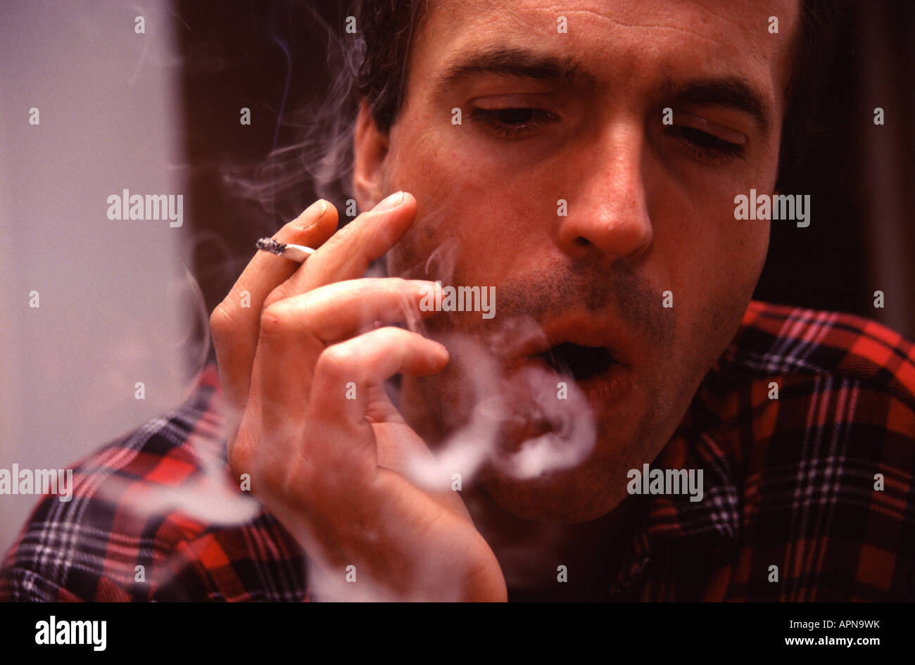 Smoking rings hi-res stock photography and images - Alamy